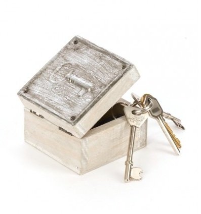 BYZ038 / Wooden Key Box | 14859 | Interior Decor / Kitchen | Rosefields