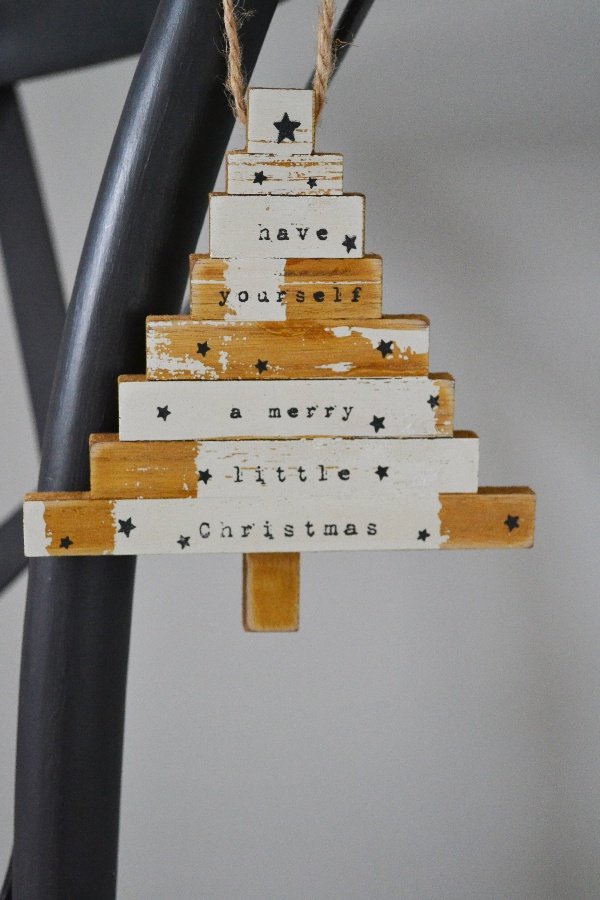 HZD140 / Hanging Tree Shape Decoration | 19687 | Christmas / Signs and ...