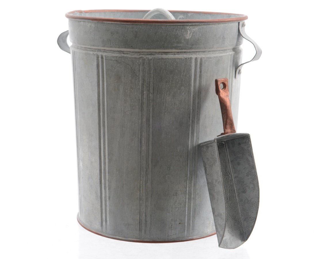 Bucket W/Mini Shovel | 26478 | Interior Decor / Kitchen | Rosefields