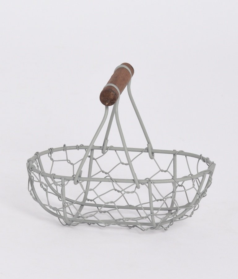 Wooden Handled Wire Basket | 30355 | Interior Decor / Kitchen | Rosefields