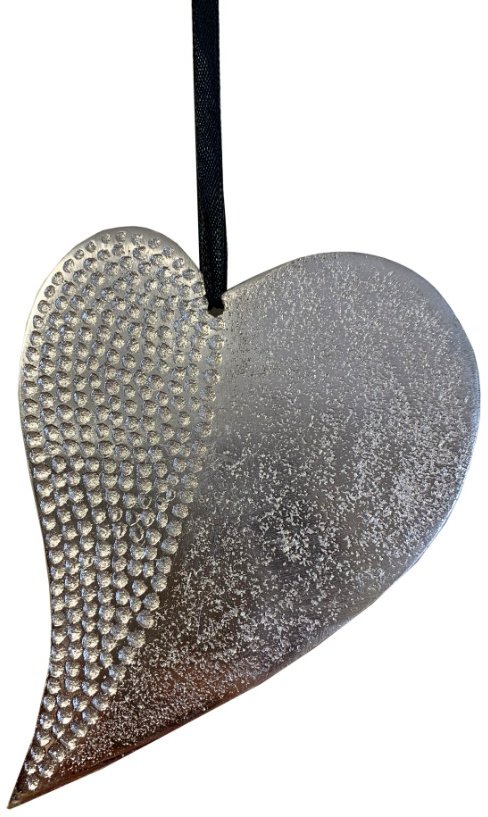 Metal Heart Decoration With Hammered Effect | 42696 | Interior Decor ...