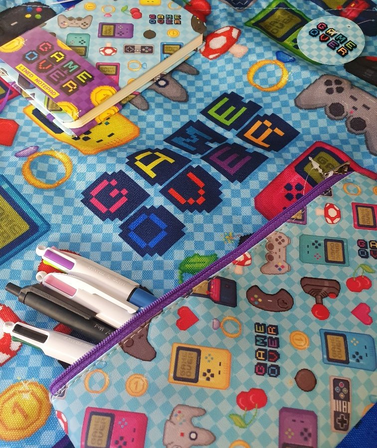 Emoji Gaming Pencil Case | 43929 | Kids / Stationary / School Time ...