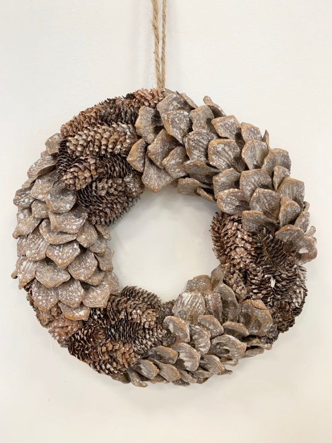 Assorted Pine Oasis Wreath, 28cm | 44182 | Christmas / Wreaths and ...