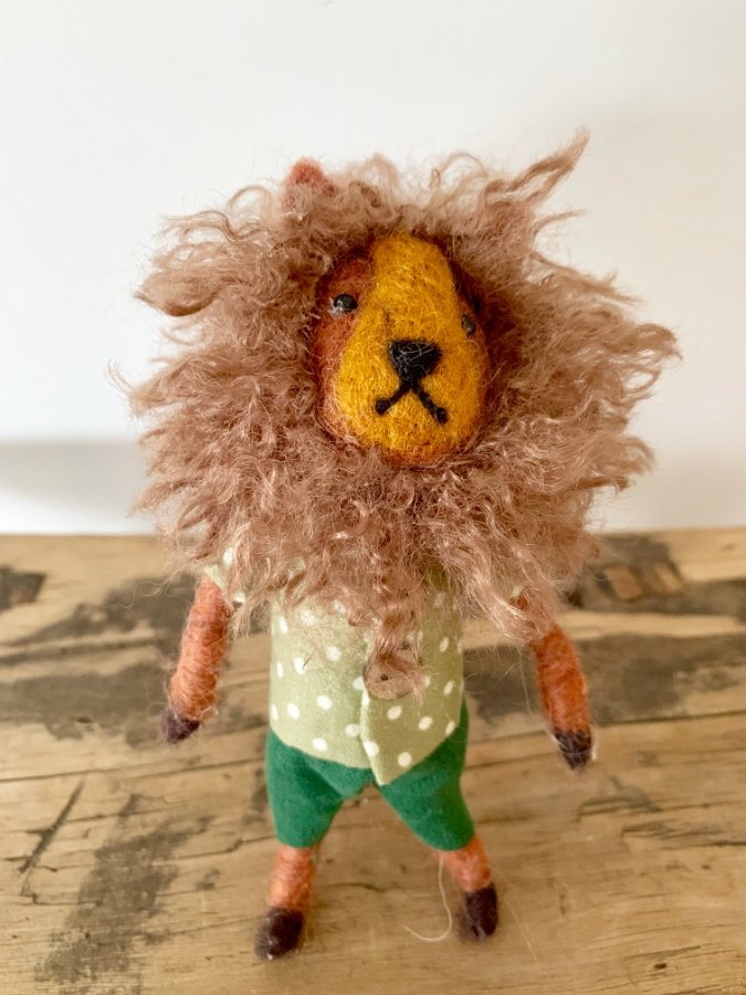 Lion Felt Figure, 15cm | 46945 | Interior Decor / Home Accessories ...