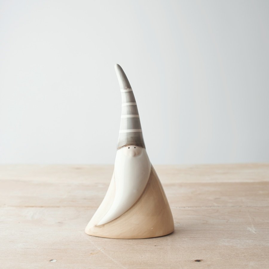 Triangle Santa in Beige - Medium 20cm | 56928 | | Rosefields