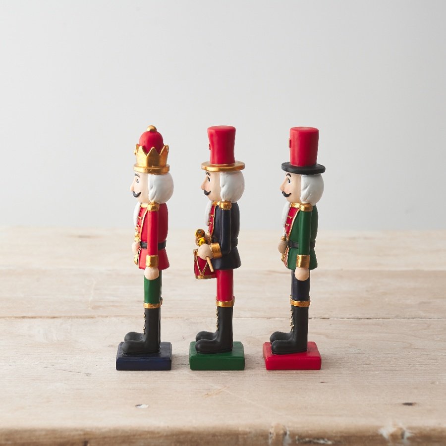PL024117 - Traditional Nutcrackers, 14cm | | Christmas / Ornaments ...