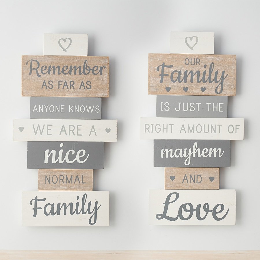 35cm 'Family' Wooden Sign, 2 Assorted | 63202 | Homeware / Decorative ...