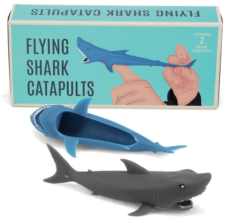 31220 / Box of 2 Flying Shark Finger Catapults, 10.6cm | 78585 ...